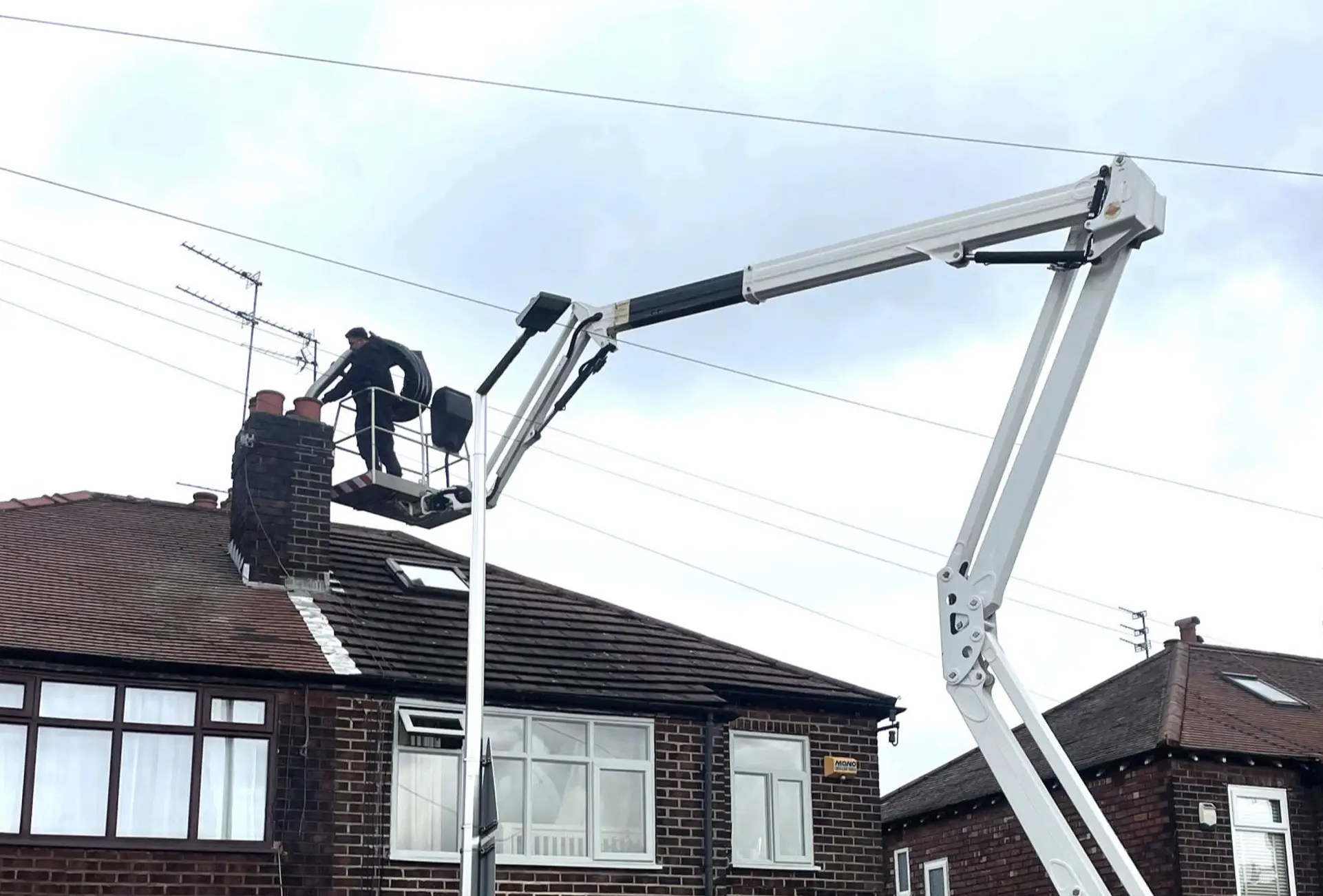 Roof Cleaning - Reach Access Platforms Ltd | Cherry Picker Hire